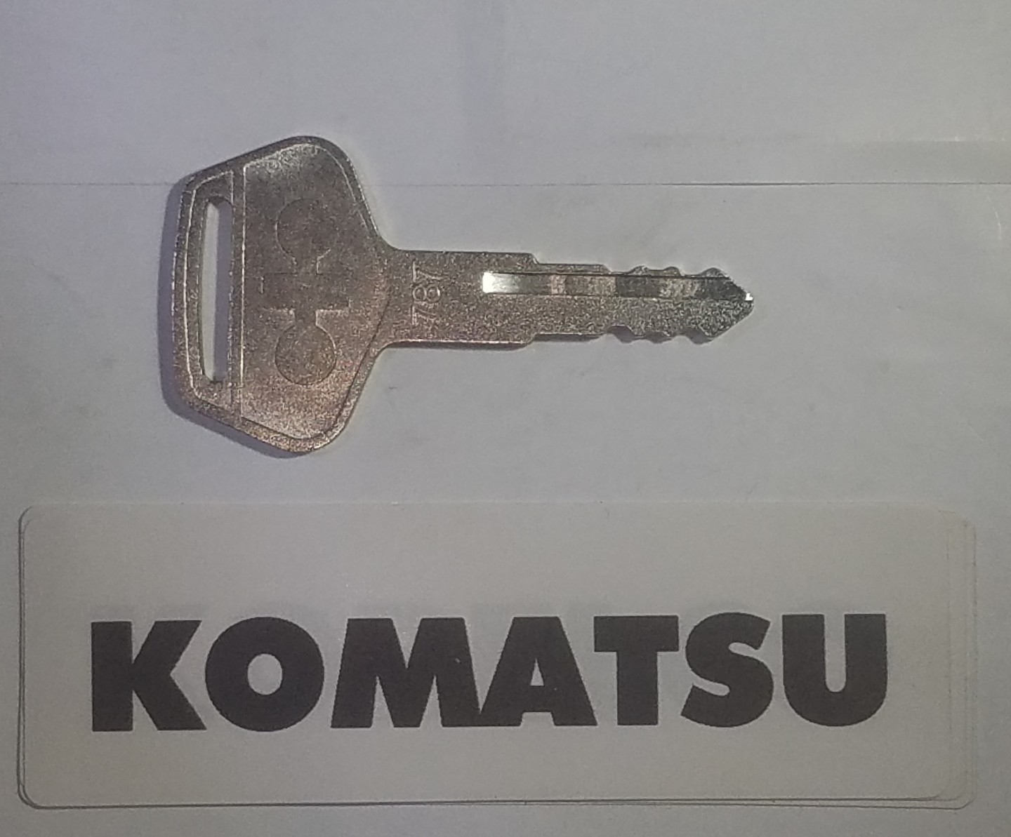 (1) Komatsu 787 Key Equipment Key Fits many models Komatsu Equipment ...