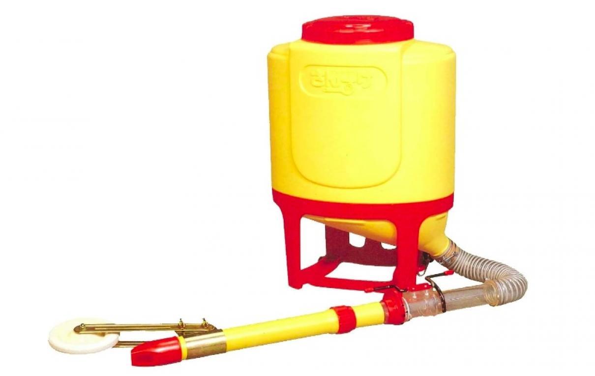 Mukai Kogyo Backpack Granular Fertilizer Broadcast Spreader AT0709 ...