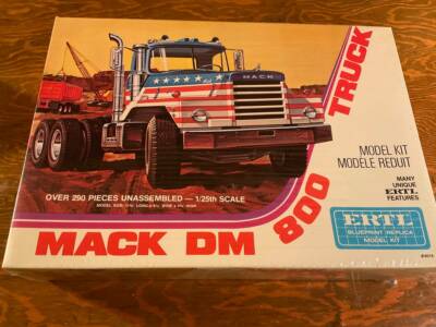 Ertl Mack DM 800 Truck Model Kit | eBay