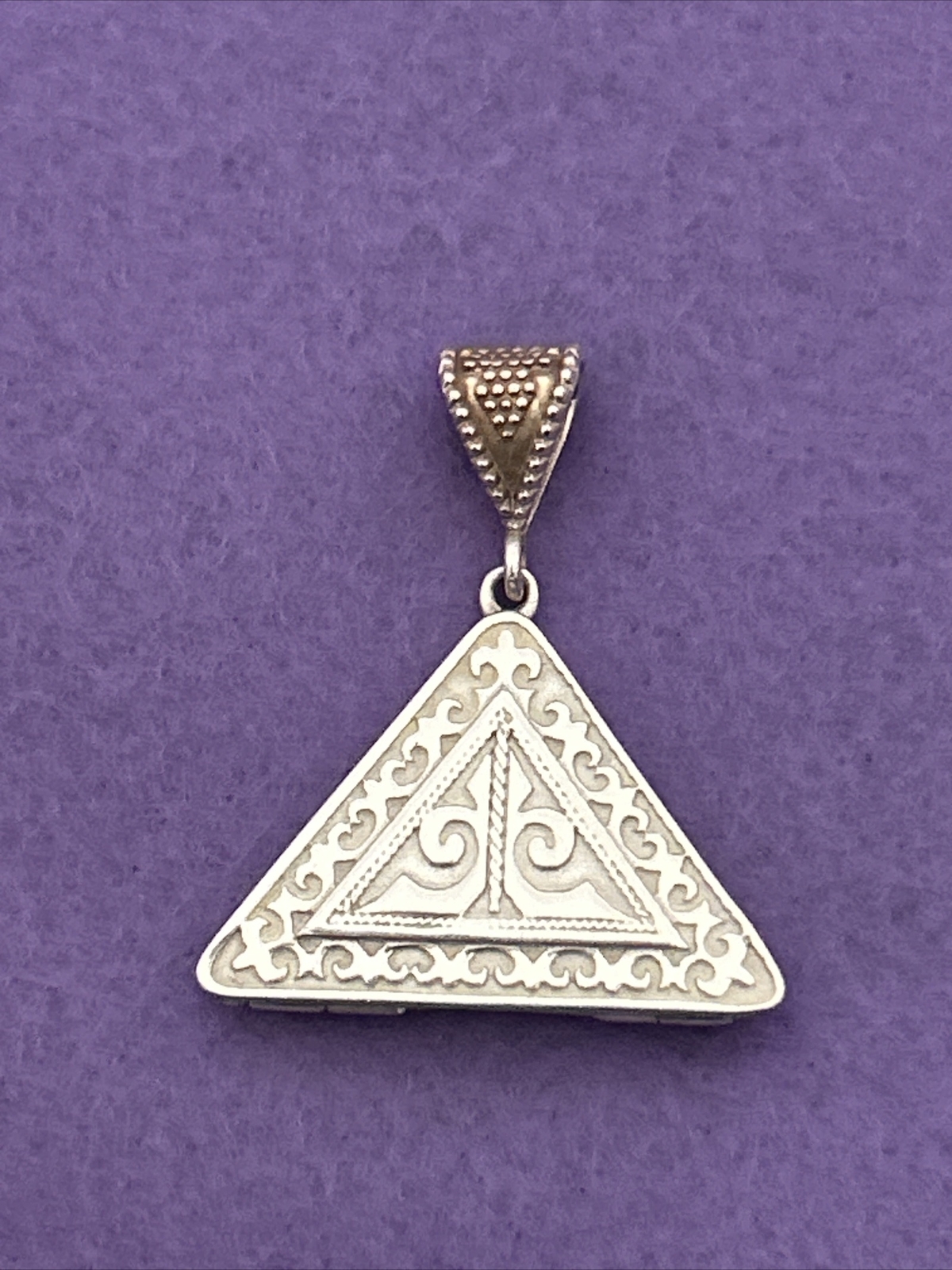 925 Sterling Silver Turkish Triangle Amulet Taweez ??… - Gem
