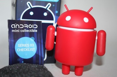 ANDREW BELL 2012 ANDROID SERIES 3 RED GOOGLE INC ROBOT DESIGNER ART TOY ...