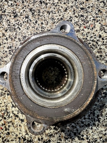 OEM LEXUS IS REAR HUB AND BEARING 42410-30041 🔰 | eBay