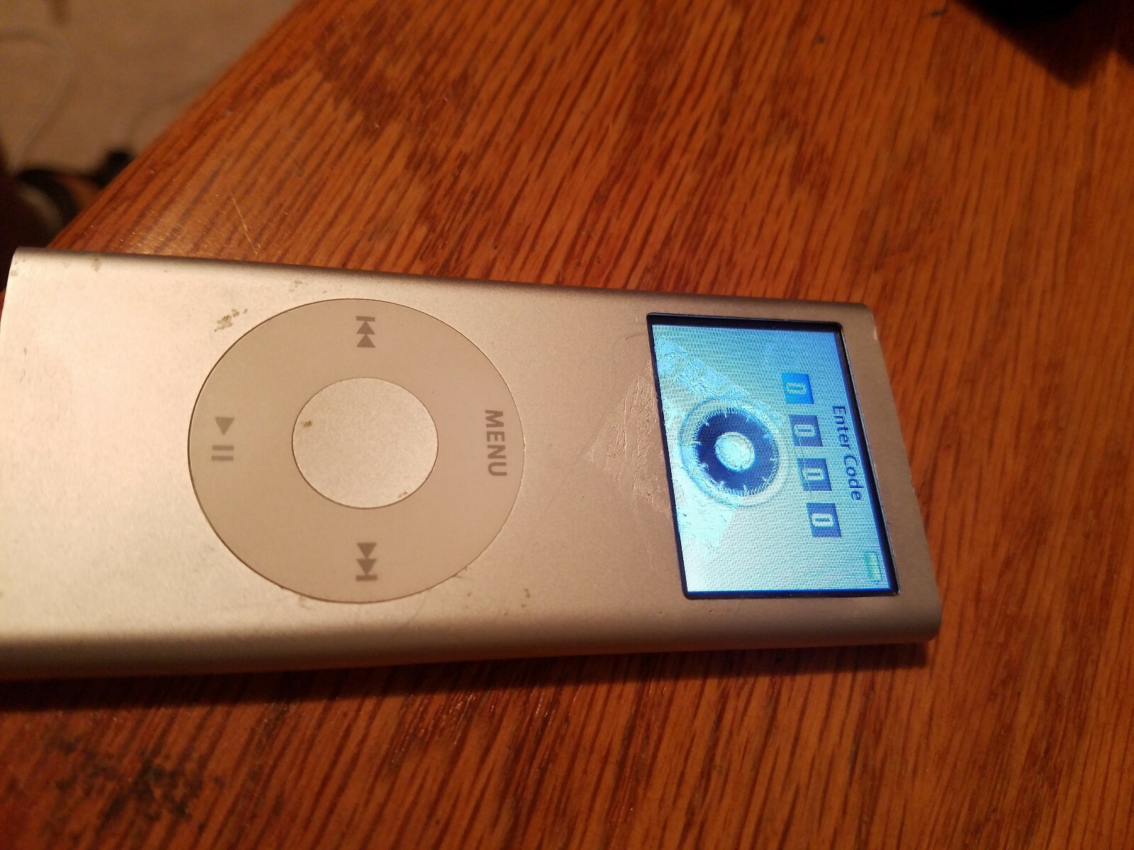 Apple iPod nano 2nd Generation Silver (2 GB) Model A199 LOCKED ipod | eBay