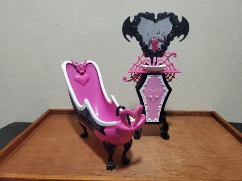 Monster High Doll Draculaura Powder Room Bathroom Vanity Mirror & Sink ...