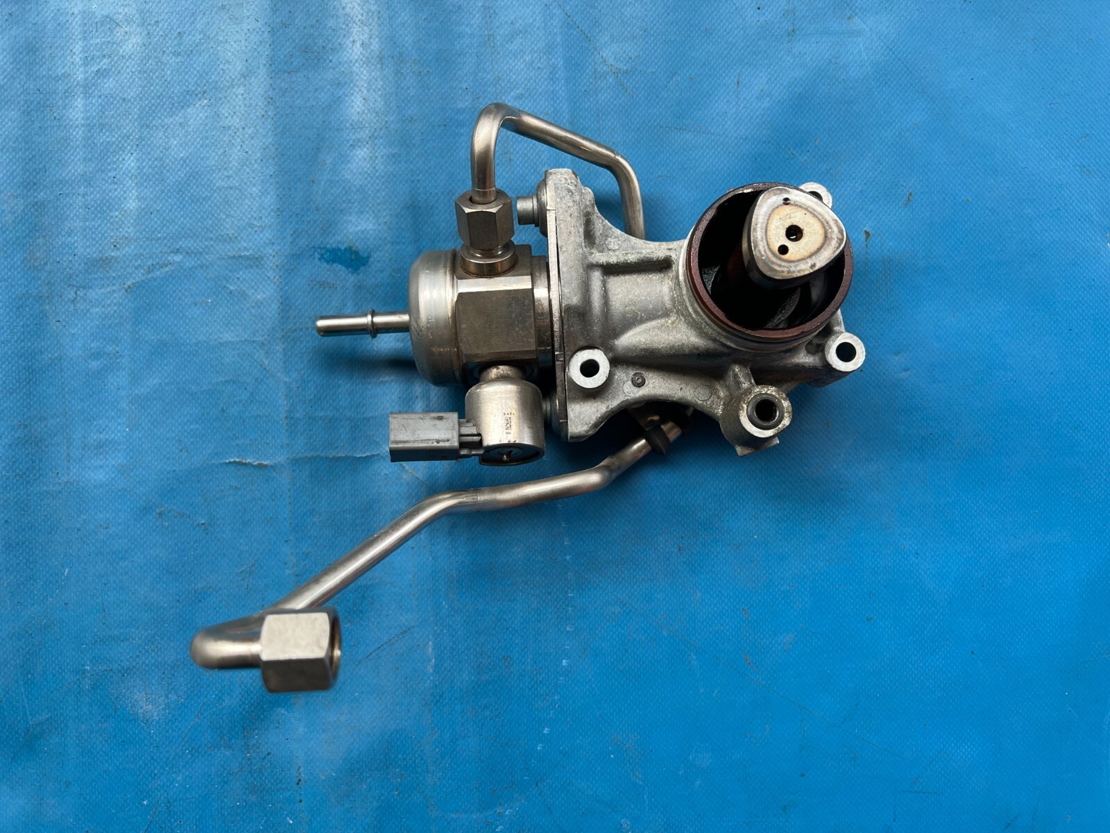 BMW Mini Cooper S N18 High Pressure Fuel Pump (13517630644) R55/R56/R57 ...