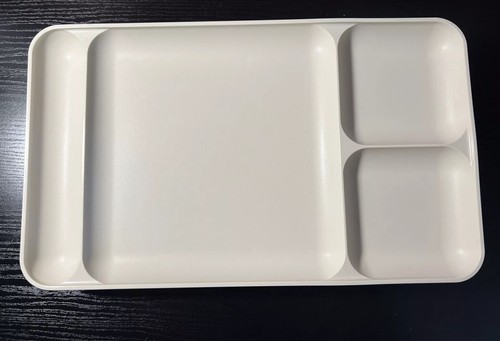 Vintage Tupperware Divided Picnic Lunch Stackable TV Trays Off White ...