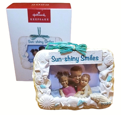 Hallmark 2022 Sun-Shiny Smiles Photo Frame Beach Shell Keepsake ...