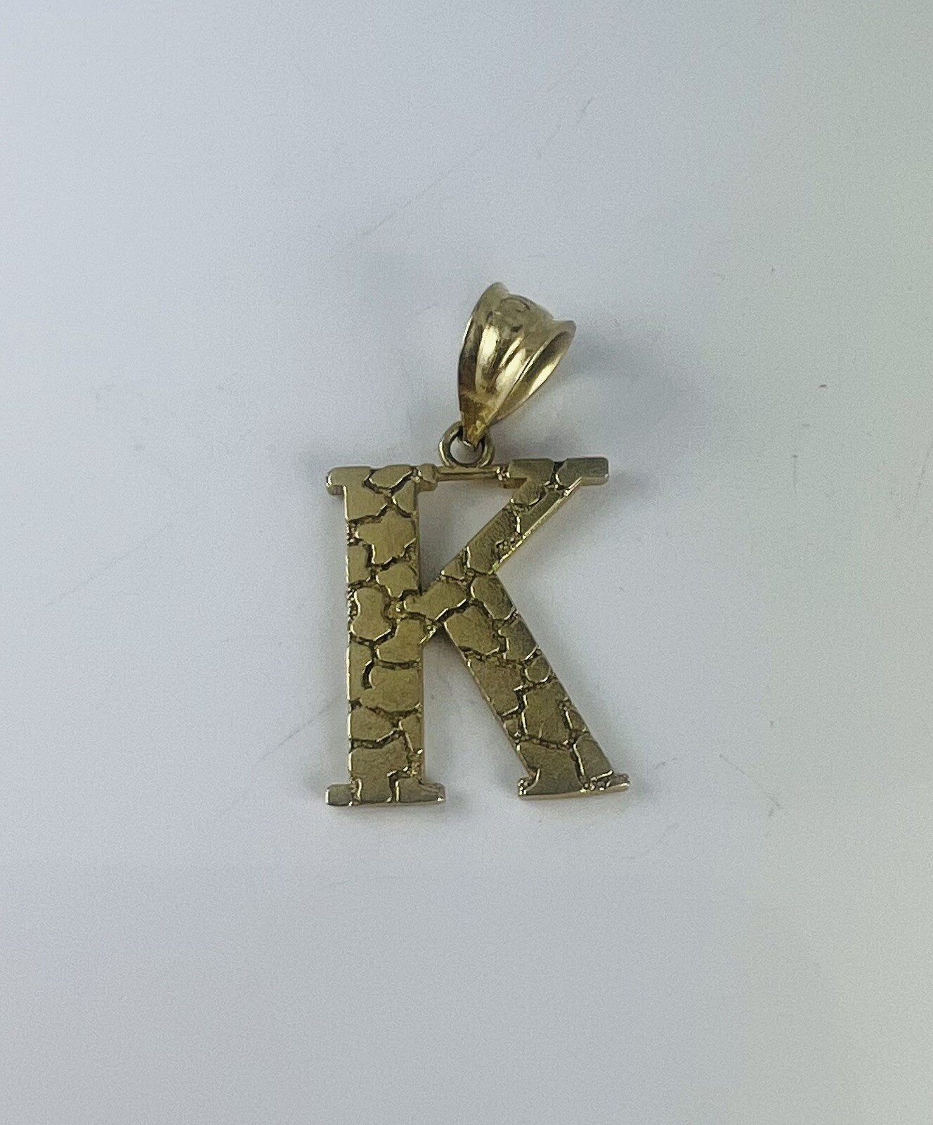 10K Yellow Gold Nugget Style Letter K Pendant - Gem