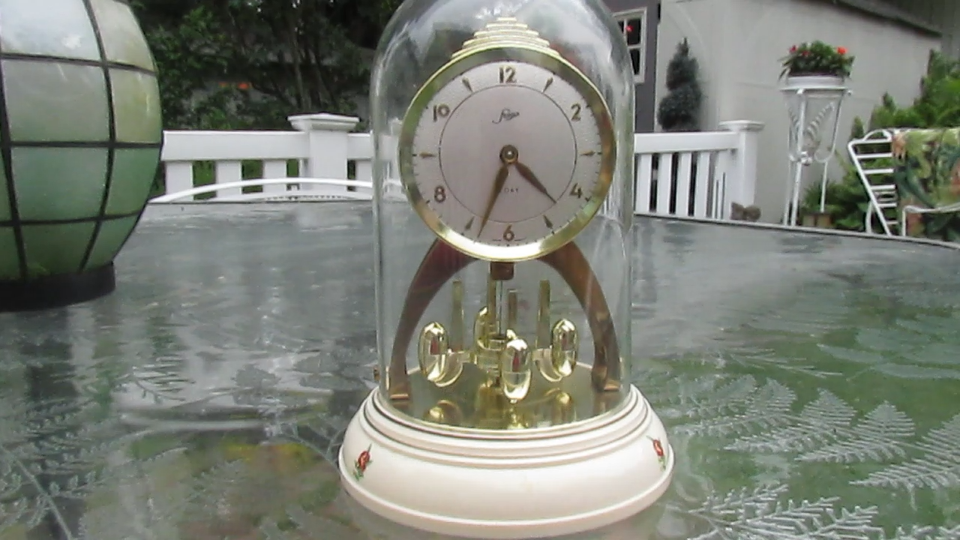 STAIGER 8 DAY 6" TALL ANNIVERSARY w/PENDULUM WIND-UP SHELF CLOCK W ...