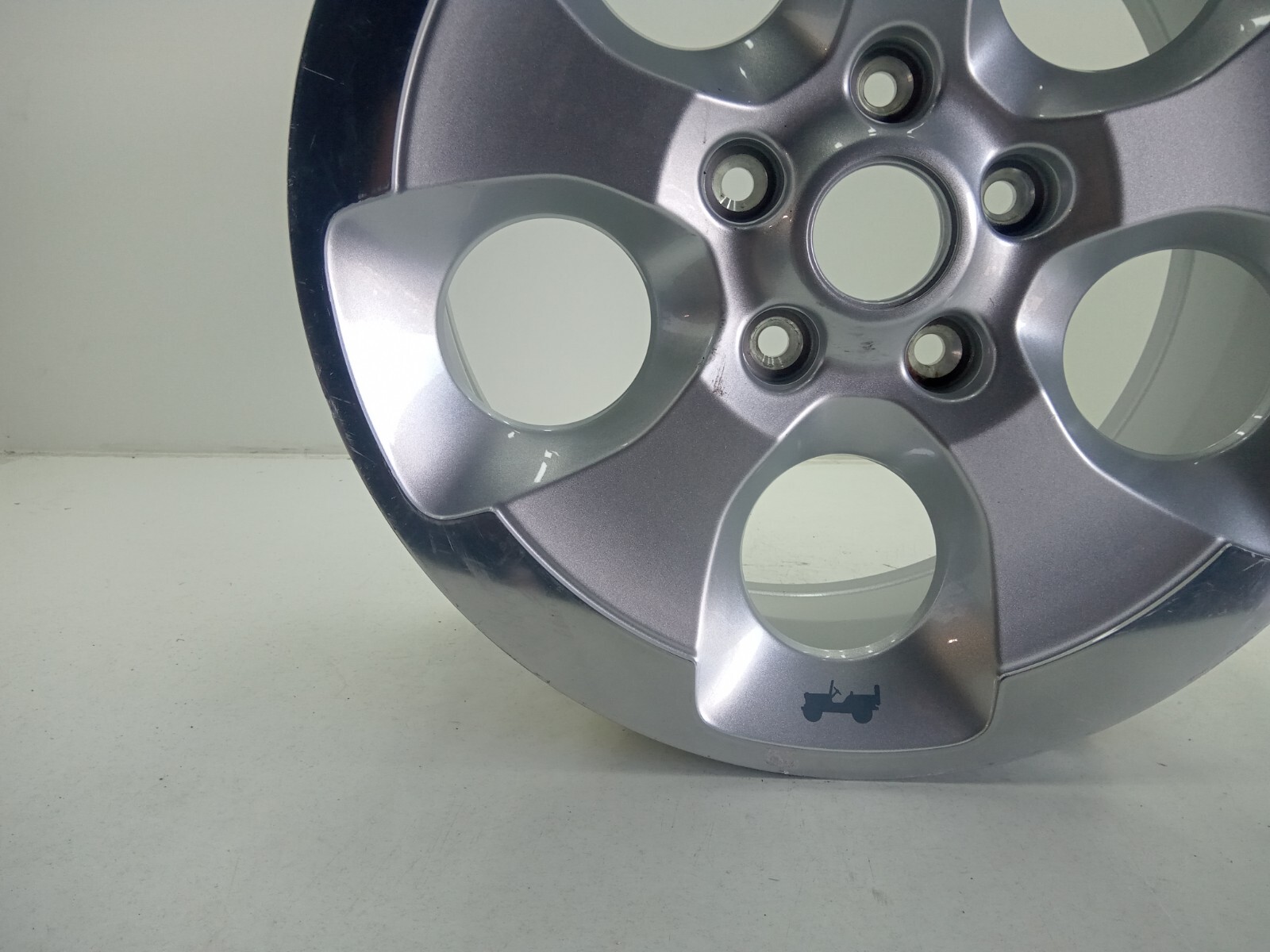 1 Stück ALUFELGE 18 ZOLL Original Jeep Wrangler 7.5jx18 ET44.45 ...