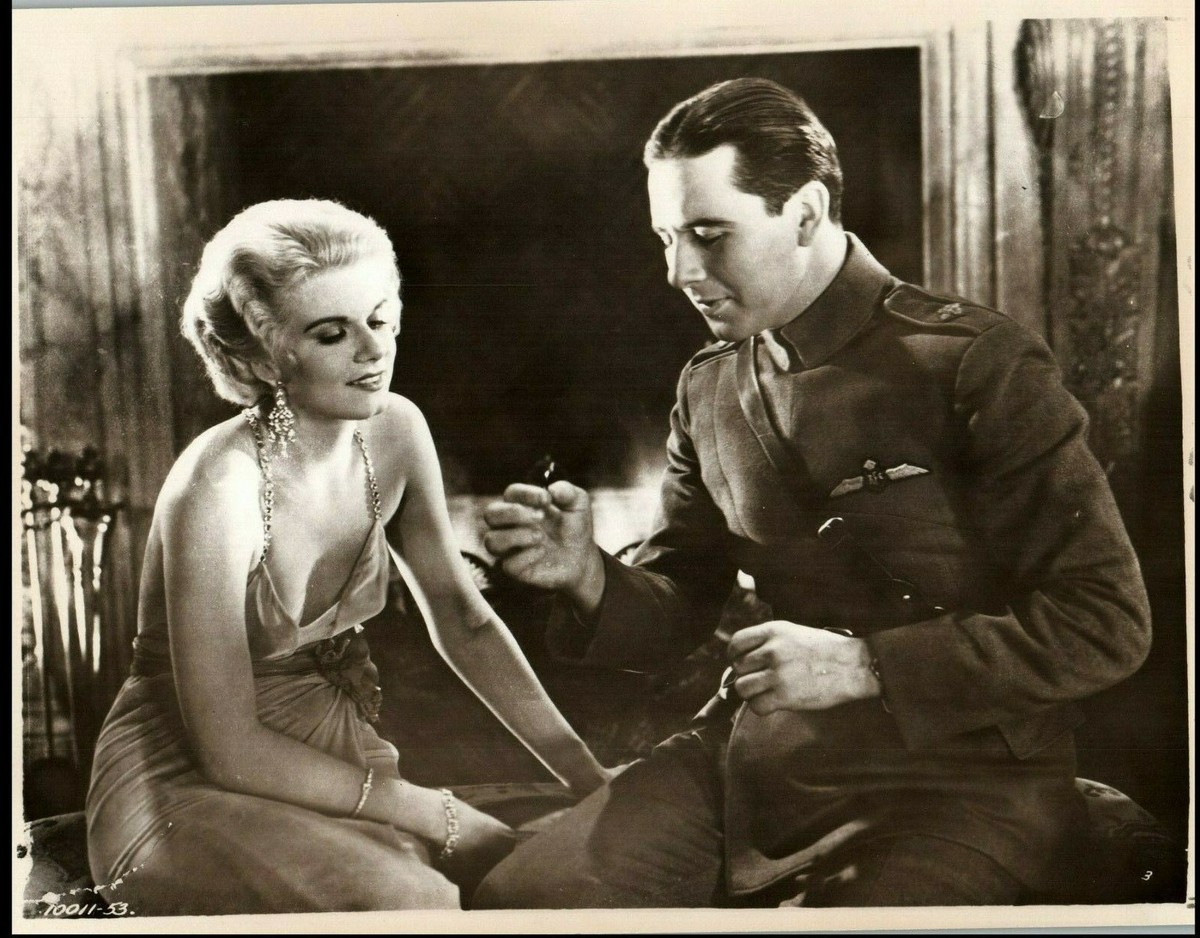 Femme Fatale 1930s Ava As The Femme Fatale In The Killers|Ava Gardner