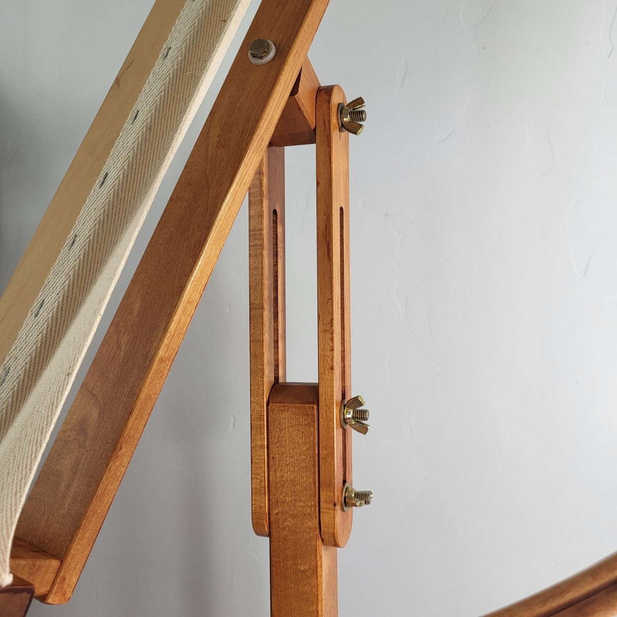Hinterberg 29 Homestead Quilting Hoop With Floor Stand | Floor Roma