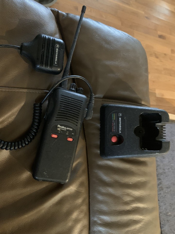 2 Motorola Radius SP50 VHF 2 Channel radios & Charger | eBay