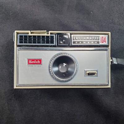 Vinage Kodak Instamatic Film Camera 104 | eBay