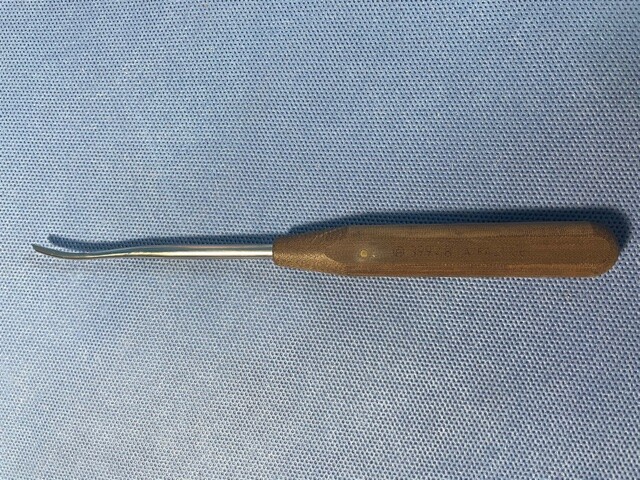 Synthes 399.48 3mm Periosteal Elevator Curved Blade Orthopedic Surgical ...