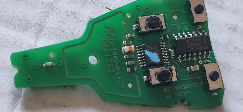 SAAB Key Fob Remote Circuit board : Delphi BS 28030058 (FRQ 433,92 ...