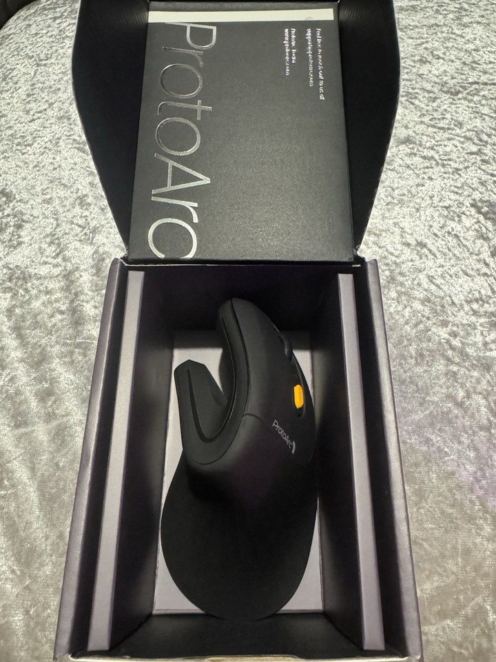 ProtoArc EM11 NL Ergonomic Mouse,Wireless Vertical Mini Mouse ...