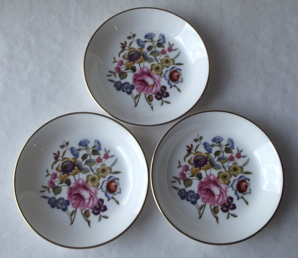 6 ROYAL WORCESTER BONE CHINA BOURNEMOUTH COASTERS OR PIN /TRINKET ...