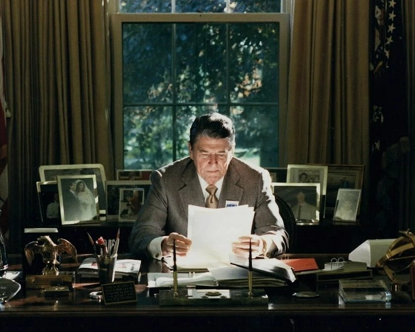 Reagan Oval Office