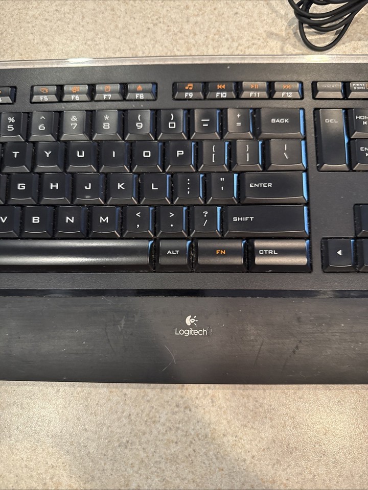 *READ* Logitech Illuminated Keyboard Wired USB K740 Y-UY95 Tested and ...