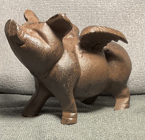 Rustic 7” Cast Iron Flying Pig Statue with Wings - Garden & Desk Decor ...