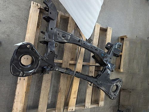 2008 - 2015 Nissan Armada Rear Subframe Crossmember Engine Cradle OEM ...