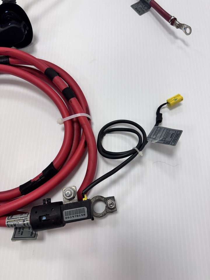 🚘 01-06 BMW E46 M3 330 Convertible Red Positive Battery Cable w ...