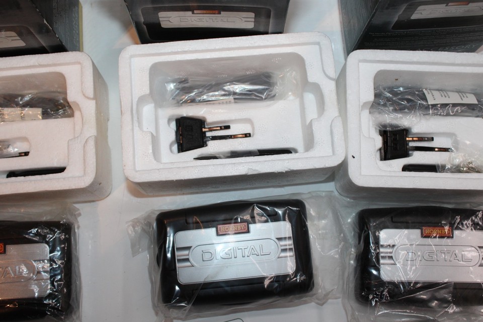 2 x Hornby R8216 Digital Point Decoders & 1 x R8247 Point & Accessory Decoder | eBay UK