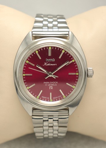 Used Vintage HMT Kohinoor Red Dial Para Shock 17 Jewels Hand Winding ...