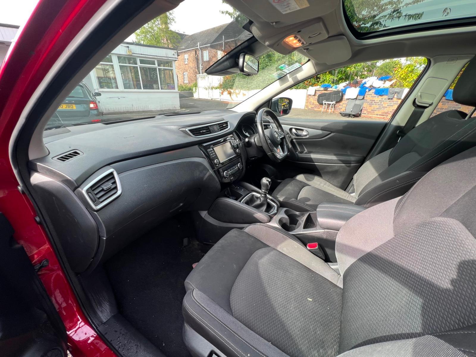 2018 Nissan Qashqai 1.5 dCi 115 N-Connecta 5dr HATCHBACK Diesel Manual ...