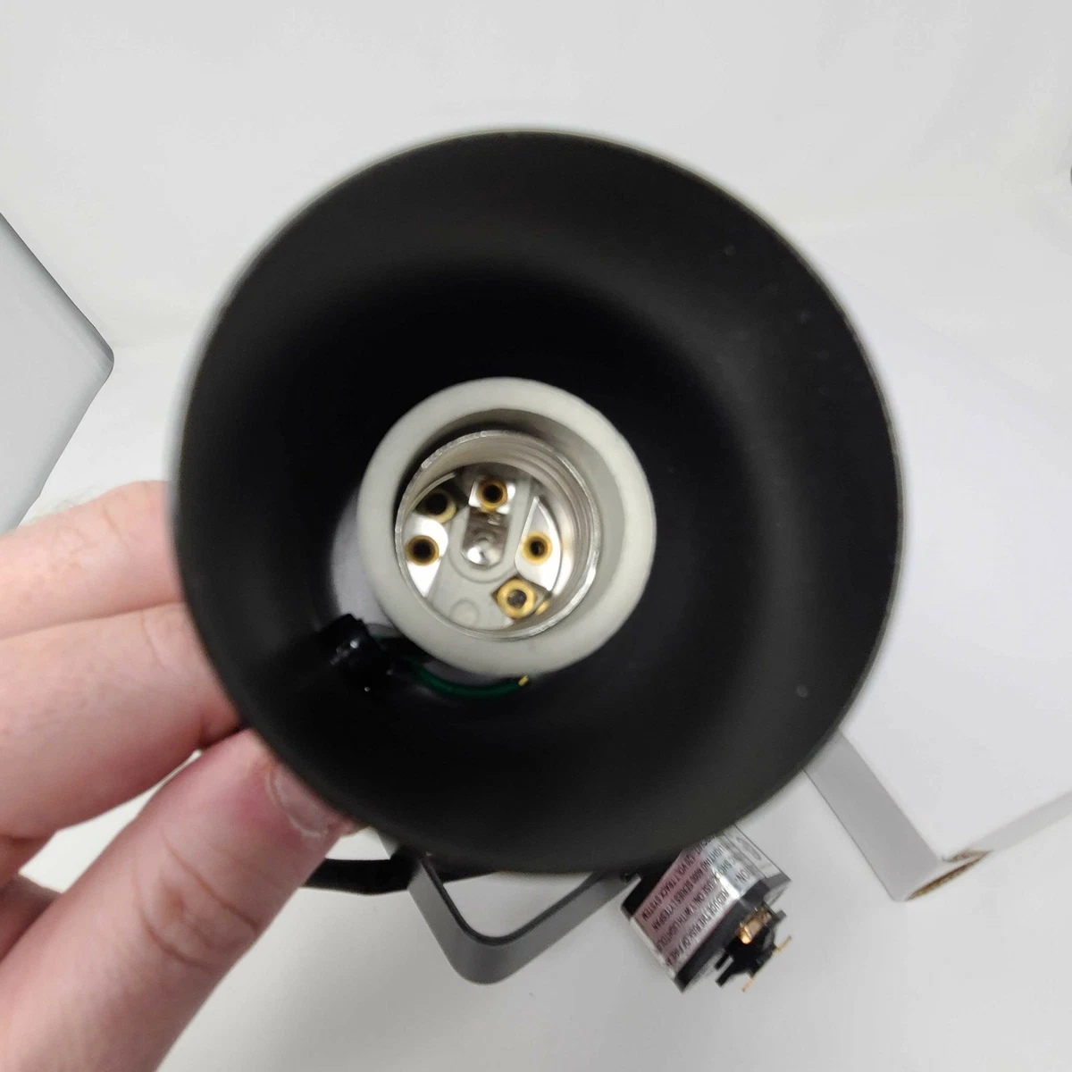 Contech Lighting Track | Shelly Lighting