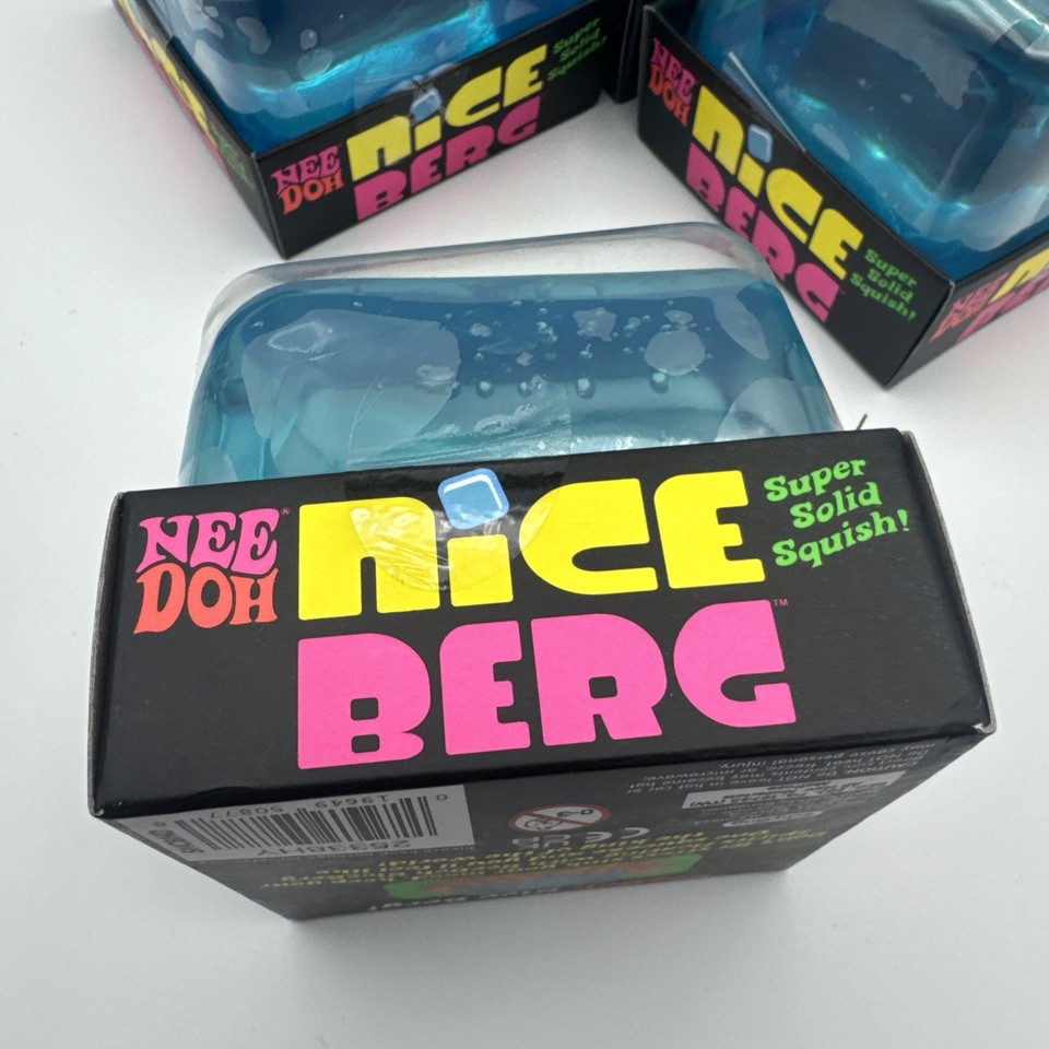 NeeDoh Nice Berg Blue XL Giant Niceberg Solid Squish Cube Ice Block ...