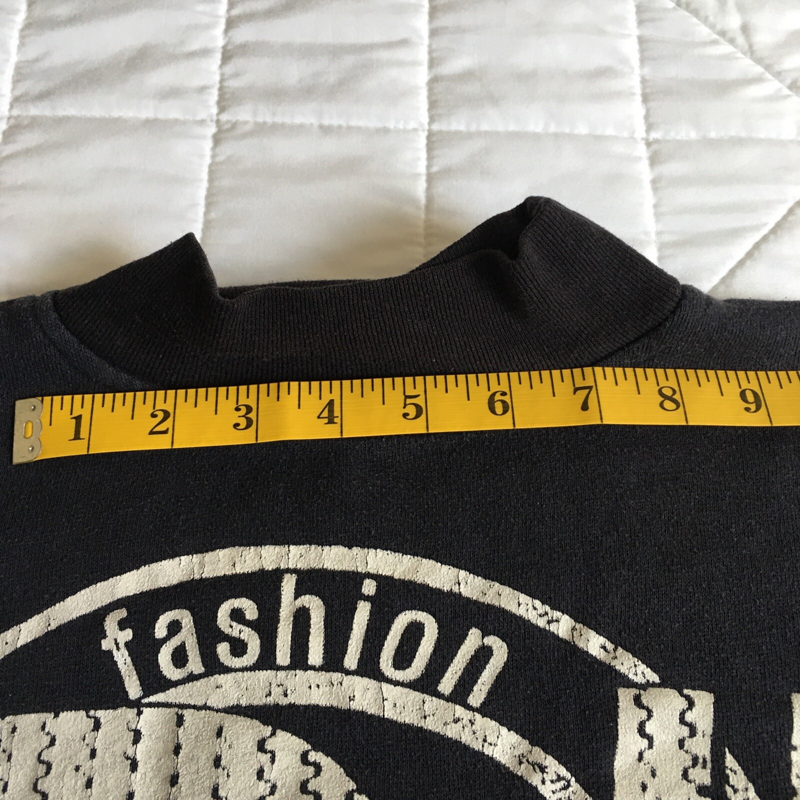 VTG 1980's FASHION IDENTIFICATION Woman’s Crop Sweats… - Gem