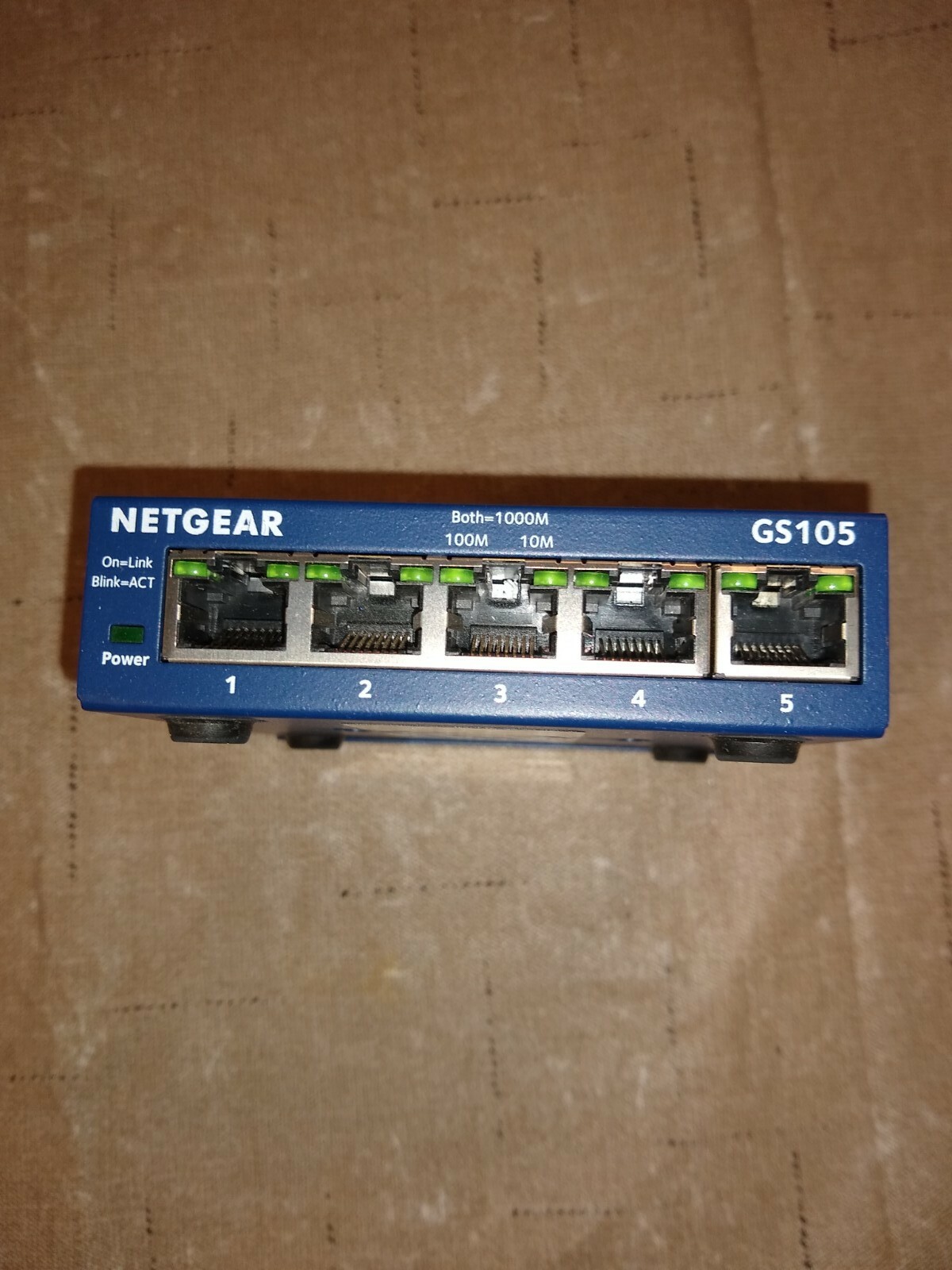 NETGEAR ProSafe 5 Port Gigabit Switch GS105v5 With Power Adapter ...