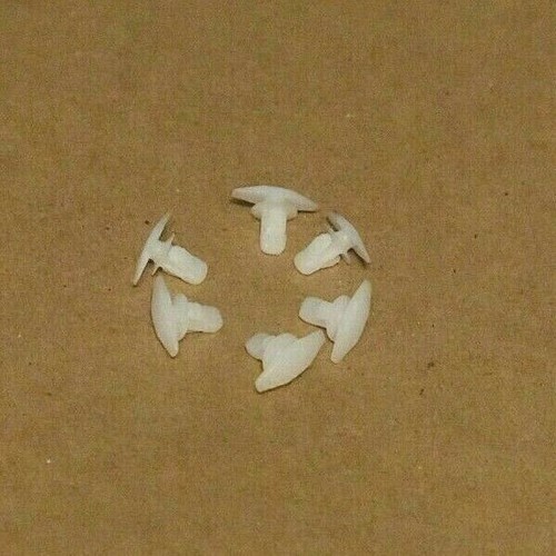 25 Weatherstrip Retainers Ford OE N806340-S 1992 On Mustang Crown ...