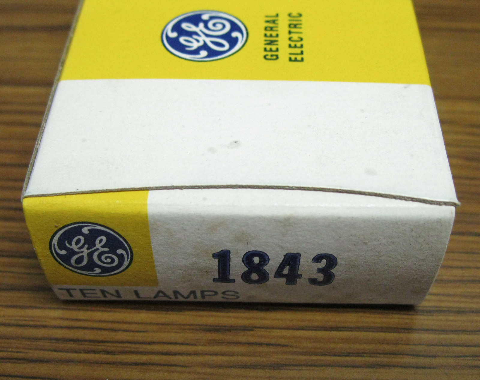 TWO BOXES GE 1843 Lamp 28 Volt .56 Watt Bayonet Incandescent Light Bulb ...