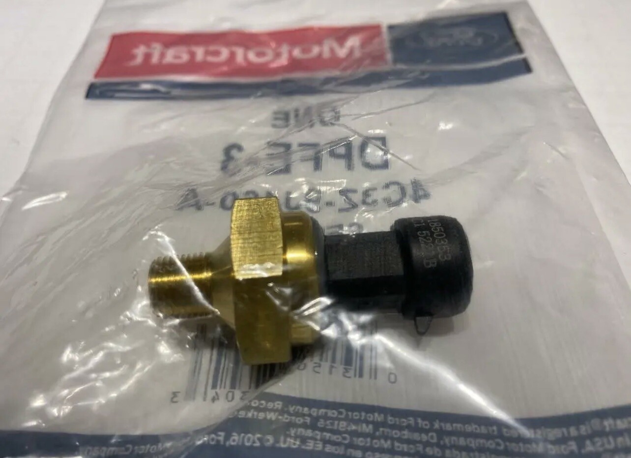 97-05 7.3L 6.0L OEM Ford Motorcraft Exhaust Back Pressure EBP Sensor ...