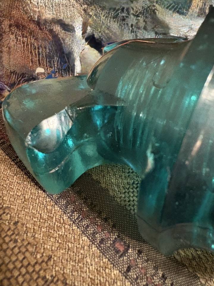 GREAT BLUE AQUA CD 257 HEMINGRAY MICKEY MOUSE STYLE GLASS INSULATOR ...