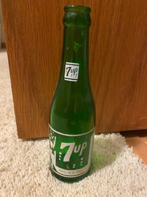 Vintage Advertising 7UP Swimsuit Girl Glass Green Bottle 7 Fluid Ounces ...