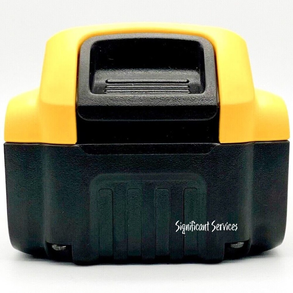(4) New DeWALT DCB205 20V 20 Volt MAX Lithium Ion 5.0 Ah XR Li-Ion ...