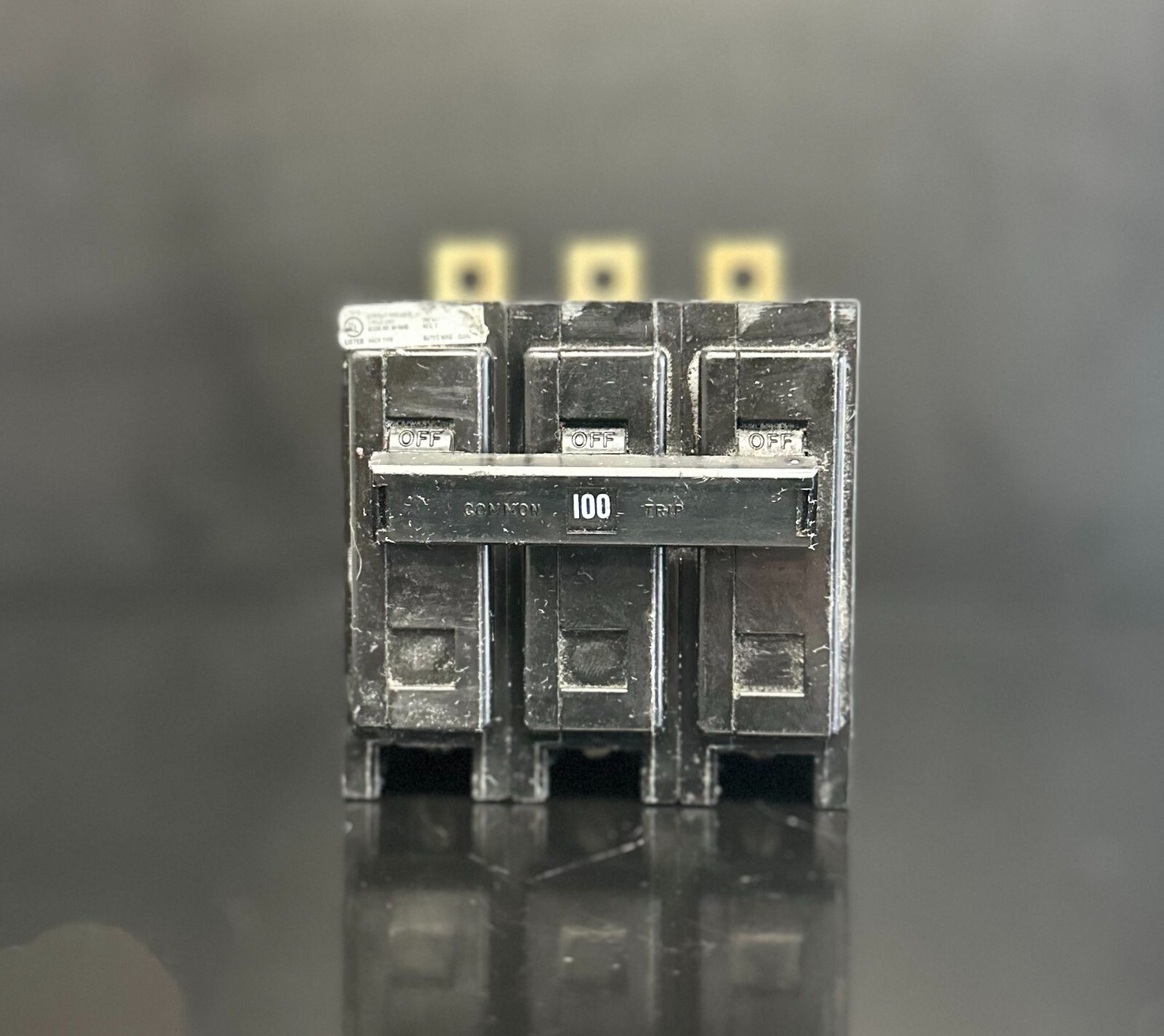 Eaton BAB3100H 100A 3-Pole 240V Thermal Magnetic Circuit Breaker | eBay