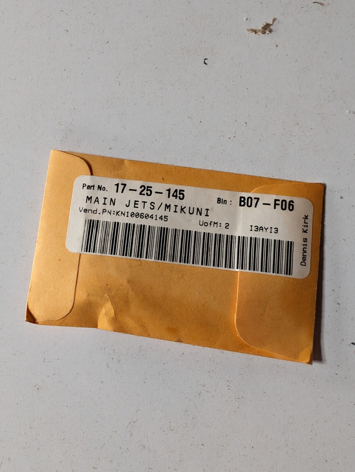 Mikuni - N100.604-200 - Large Round Main Jet (N100.604) for RS, HSR ...