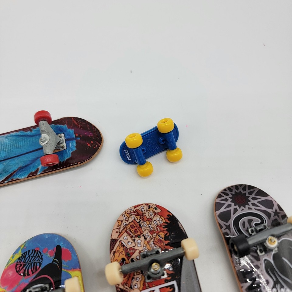 Tech Deck Fingerboard Skateboard Revive Pizza Element Jaguar Black Star ...