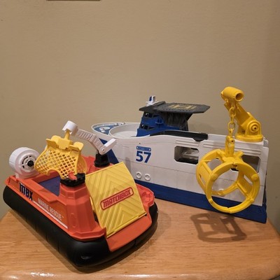 Matchbox MISSION MARINE RESCUE SHARK SHIP and MBX OCEAN RESCUE BOAT Lot ...