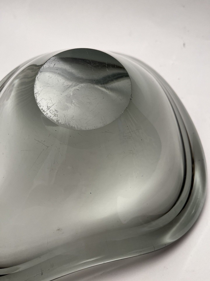 11” Holmegaard bowl Per Lutken signed Smokey grey glass mcm biomorphic ...