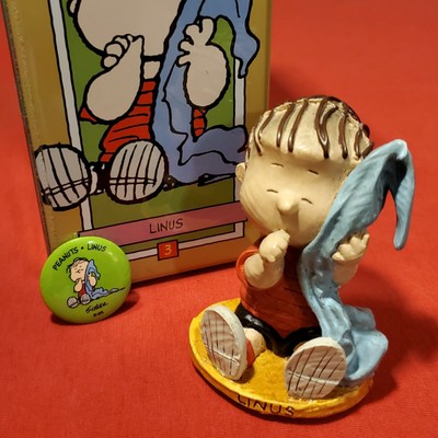 Dark Horse Deluxe Classic Peanuts Character Linus w Blanket Statue Tin ...