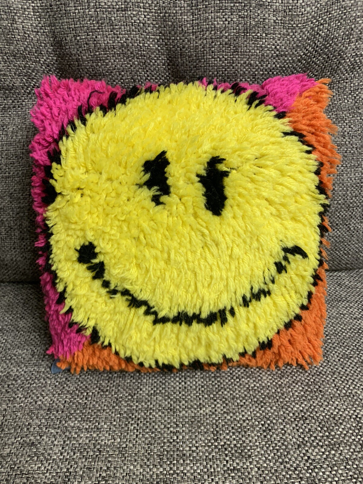 Smiley Face Pillow Groovy Vintage Latch Hook | eBay