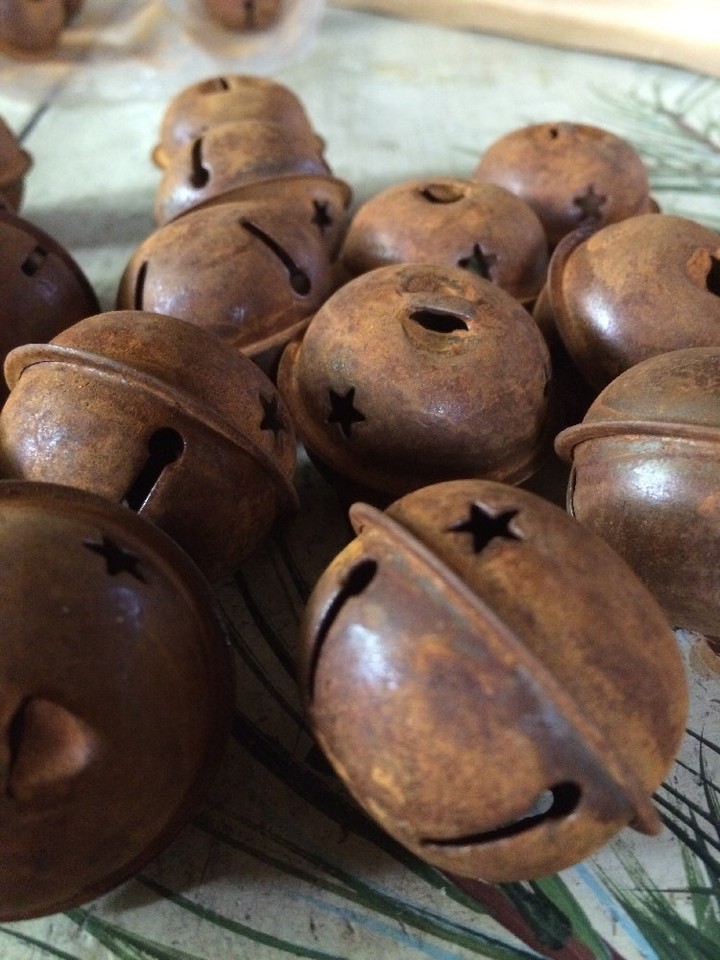 SET/12 JINGLE BELLS 1.5" 1 1/2 in Primitive Rusty Tin 38-40mm Christmas ...