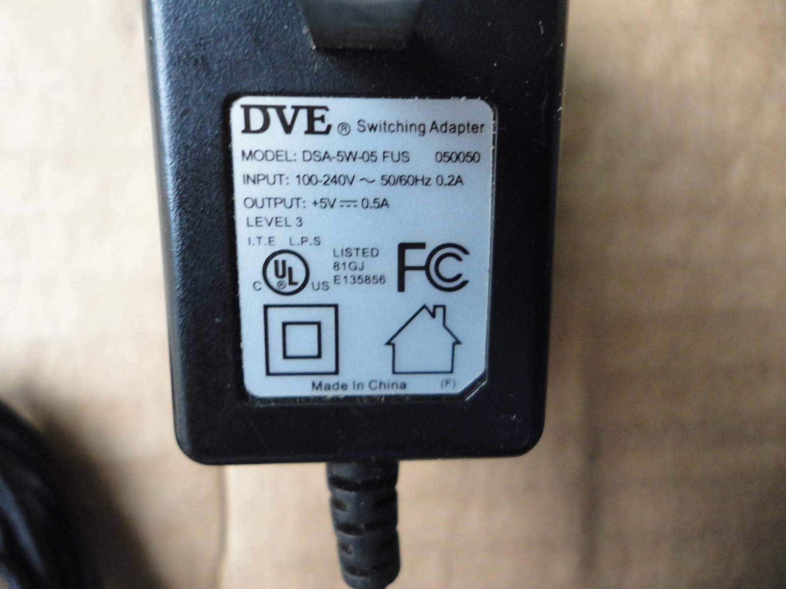 DVE Switching Adapter- Model DSA-5W-05 FUS 050050 Output 5V-0.5A | eBay