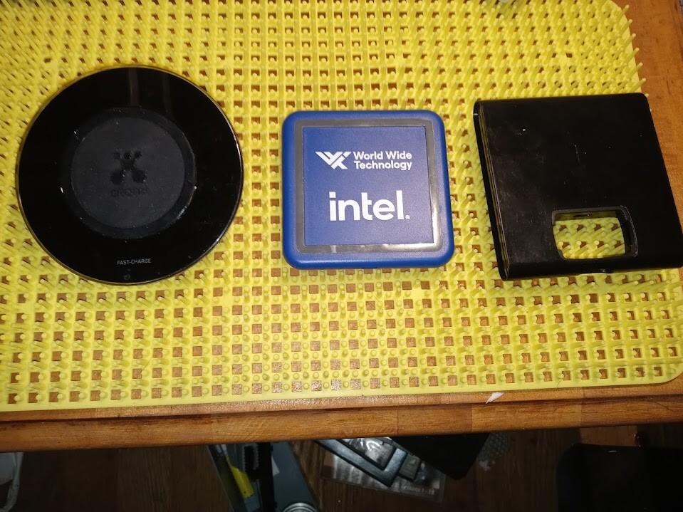 LOT OF 3 WIRELESS CHARINGING PADS BYTECH INTEL ATOMI | eBay